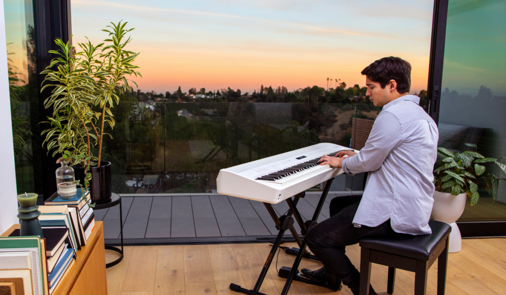 Lapsed Player: Returning to the Piano - Roland Articles